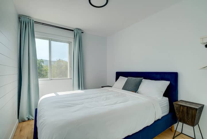 Room With Shared Bathrooms 883 Shefford - Granby