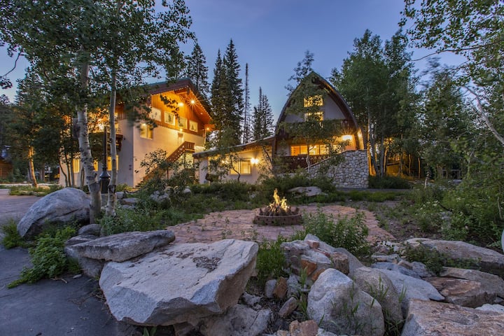 Chalet At Brighton By Cottonwood Lodging - Snowbird, UT