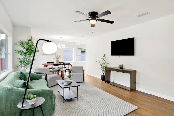 Modern 3br Near Downtown | Perfect For Nurses - Mobile, AL