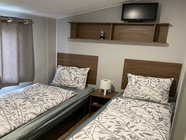 Chalet Confort Au Bord D'un Lac Récréatif - Arnhem