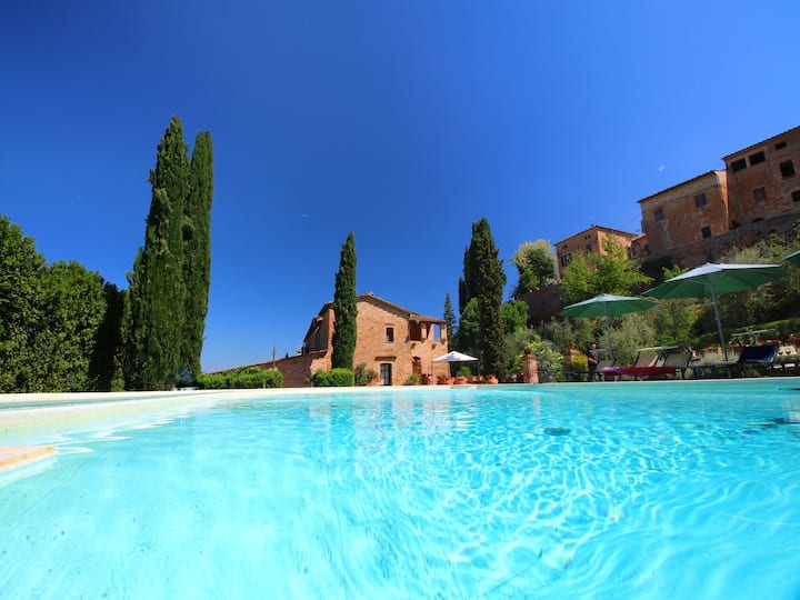 Ferme à Montalcino Avec Piscine Et Jardin - Montalcino