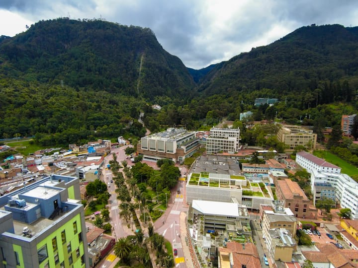 Cozy And Centrally Located Flat Near Monserrate - Calima