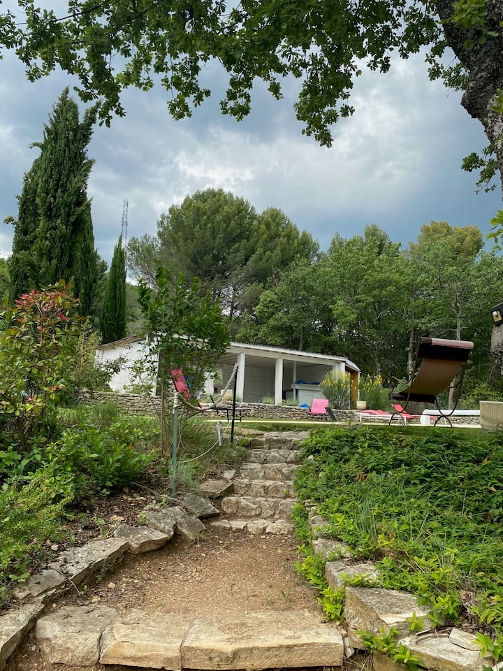 Provencal Villa With Panoramic Views In Luberon - Apt