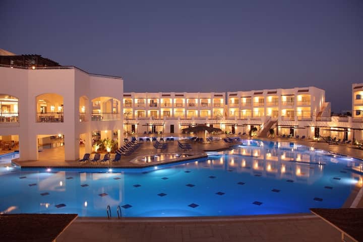 Splash & Relax | 3 Pool-view Rooms + Beach & Spa - Sharm El-Sheikh