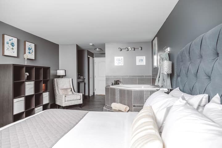 Relaxing Firepit Evenings, Breakfast, Books & Gym - 지온