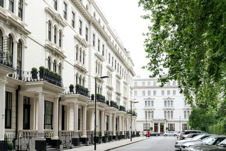 Room For 4, Moments From Notting Hill - Londres