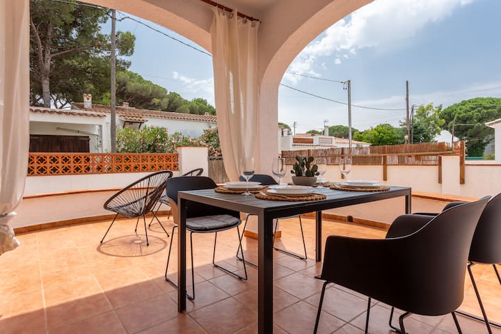 Casa Iris - La Escala