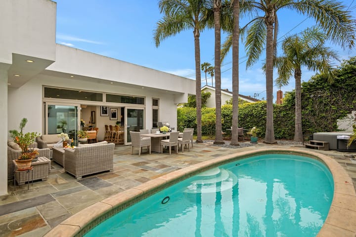 Fun Poolside Retreat Steps Away From Beach! - Santa Bárbara, CA