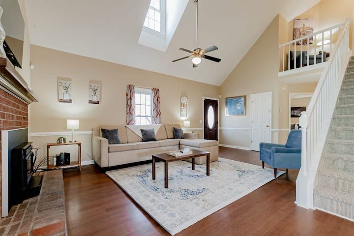 Minutes To Fort Jackson- Stay At The Breeze On Inn - Columbia, SC