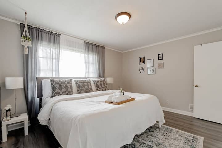 Near Downtown, Stadium, & Parks! Comfy In Columbia - Columbia, SC