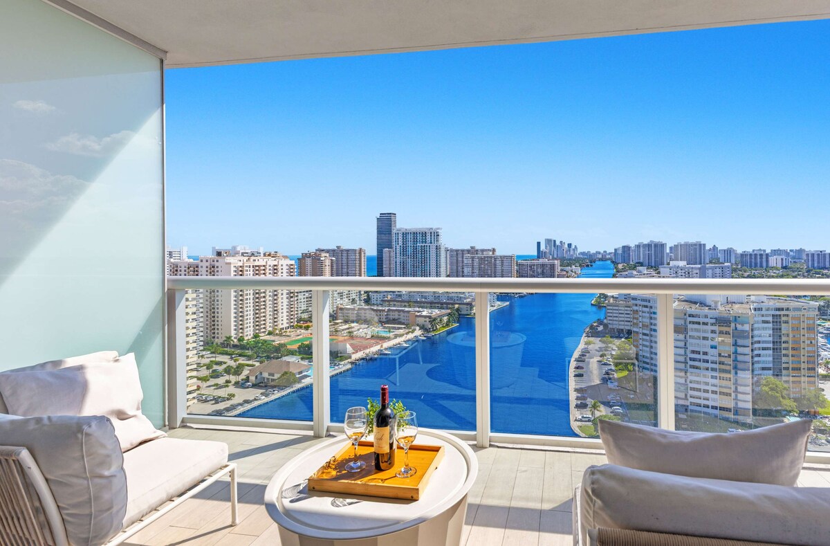 Moderno apartamento con balcón privado y gimnasio - Airbnb