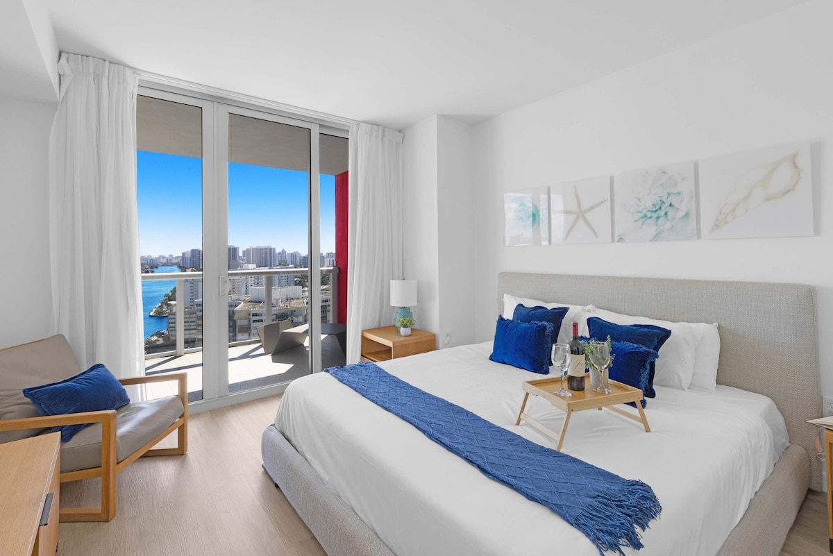 Moderno apartamento con balcón privado y gimnasio - Airbnb