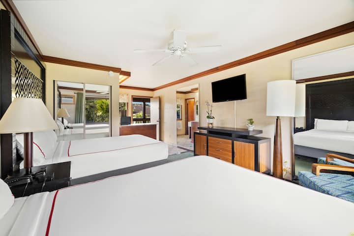 Private Hotel Room With Two Queen Beds - Kauai, HI