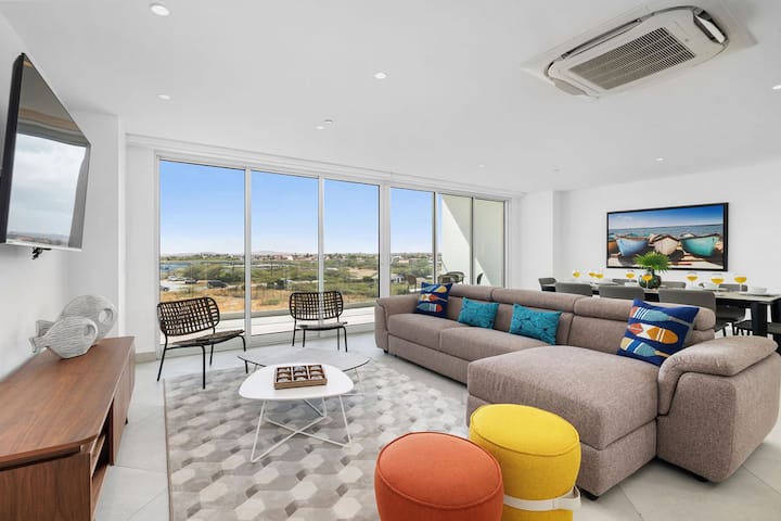A360.e21 - New Luxury 3-bedroom Condo At Eagle - Aruba