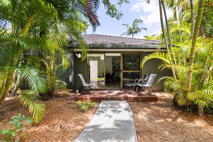 Tropical Spa Bure 19 - Coffs Harbour