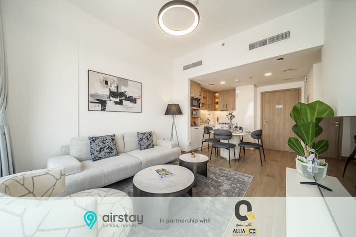 Airstay | 1br Haven | Town Square Living - Dubai
