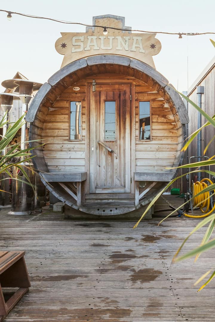 Room At Volkshotel With Rooftop Bar - Ámsterdam