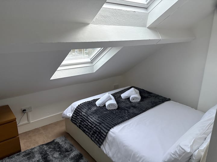 Brooklyn Budget Apartments - Studio E - Morfa Nefyn