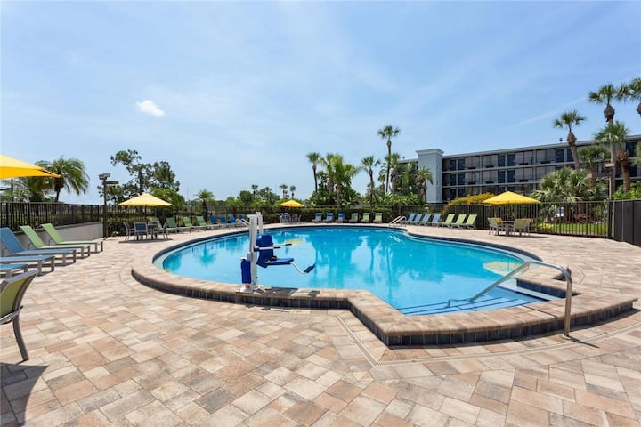 Days Inn Orlando Convention Center | 2 Double Beds - Orlando, FL