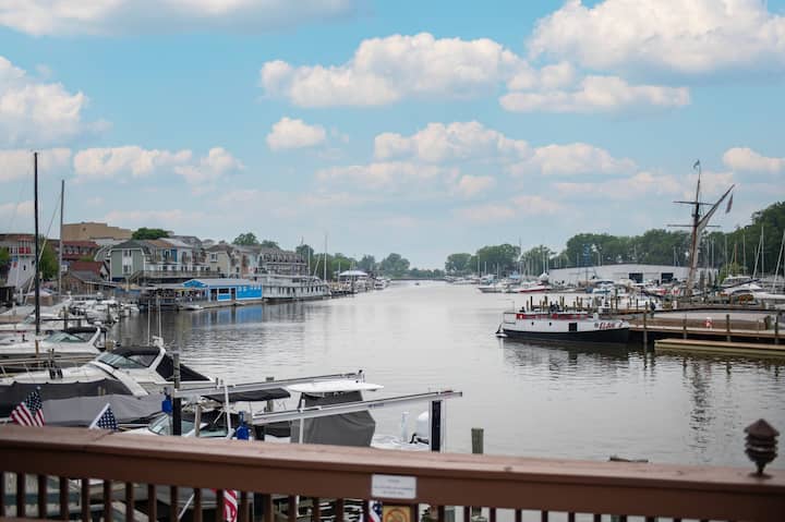 3rd Flr Harbor Front Getaway In Dt South Haven - サウス・ヘブン, MI