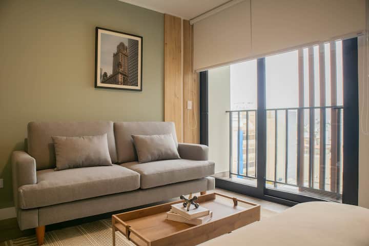 W* |  Radiant 1br W/ Private Balcony In Miraflores - Lima