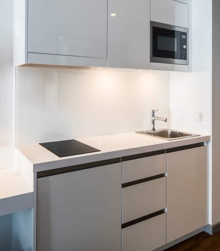 Studio Deluxe Twin By Capri By Fraser Frankfurt - Frankfurt