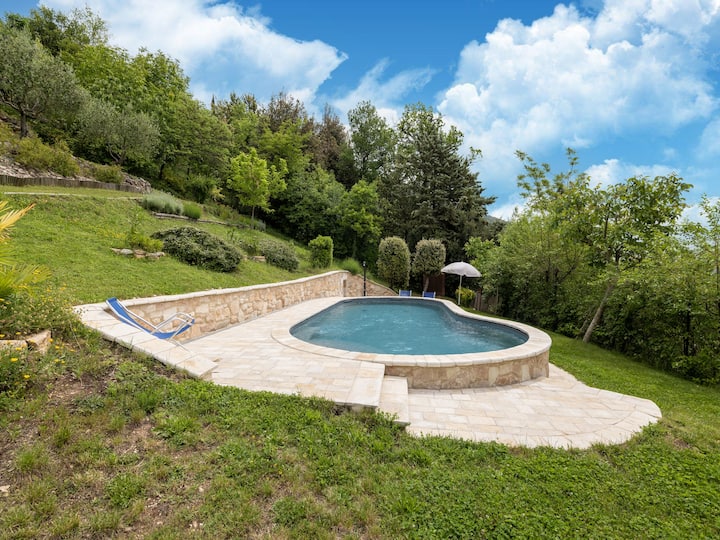 Maison De Vacances à Acqualagna Avec Piscine - Marches