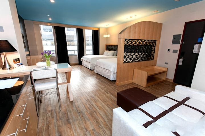 Tryp Nyc | Premium Room | Pets Are Allowed - 퀸스