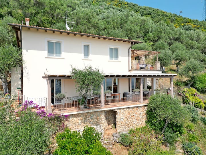 Villa With Sea View For 6 People - Marina di Pietrasanta