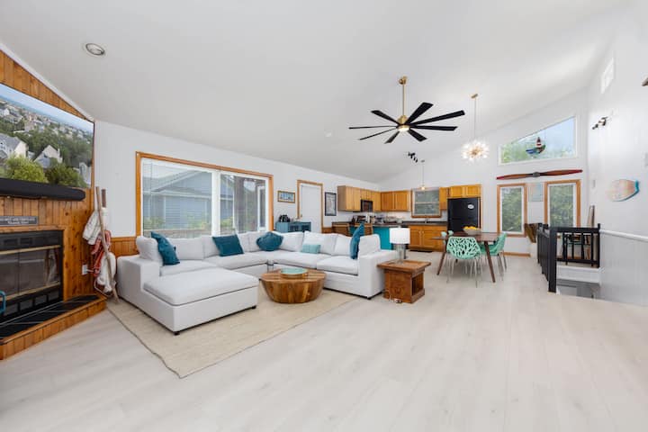 5 Min To Toes In The Sand, Hot Tub & Dog Friendly - Corolla, NC