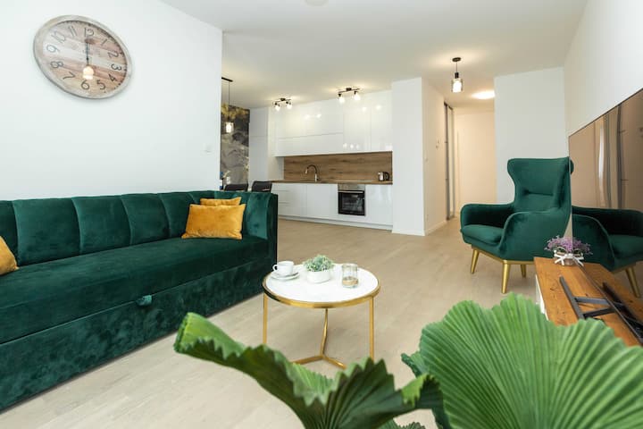 Yuki 2br Apt W Balcony And Parking Near Old Town - Zadar