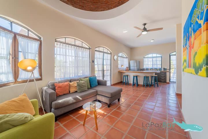 Roustic One Story Home W/ Desert Garden - Todos Santos