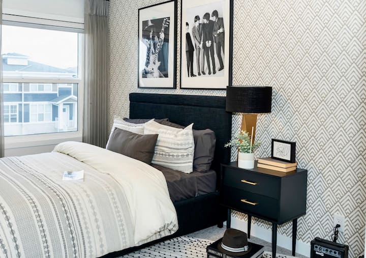 Strawberryfields • 4bd • Movieroom • Office • Prvt - Canada