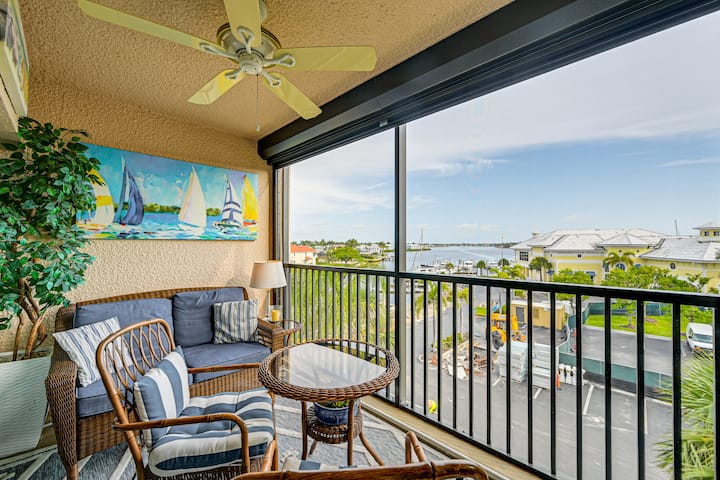 Steps To Naples Bay & Tin City: Condo W/ Pool! - Naples, FL