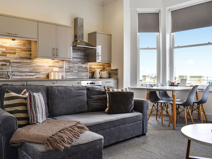 Headland View - Scarborough