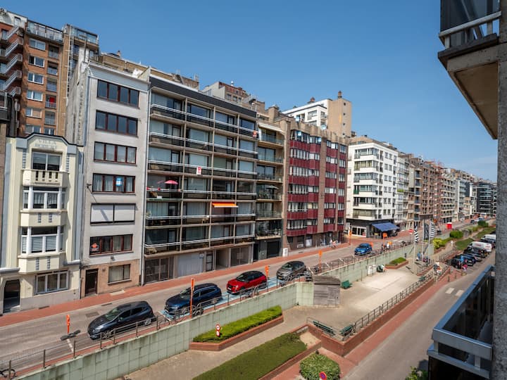 Centrally Located "Maris" By Interhome - Blankenberge