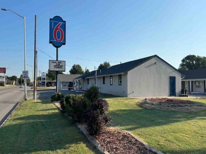 2 Lits Complets | Ns | Réfrigérateur - Ponca City, OK
