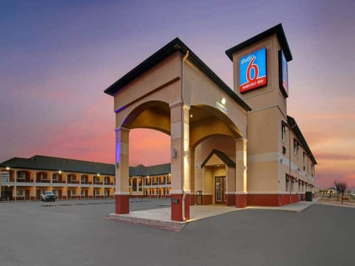 2 Lits Queen | Ns | Cuisine - Odessa, TX
