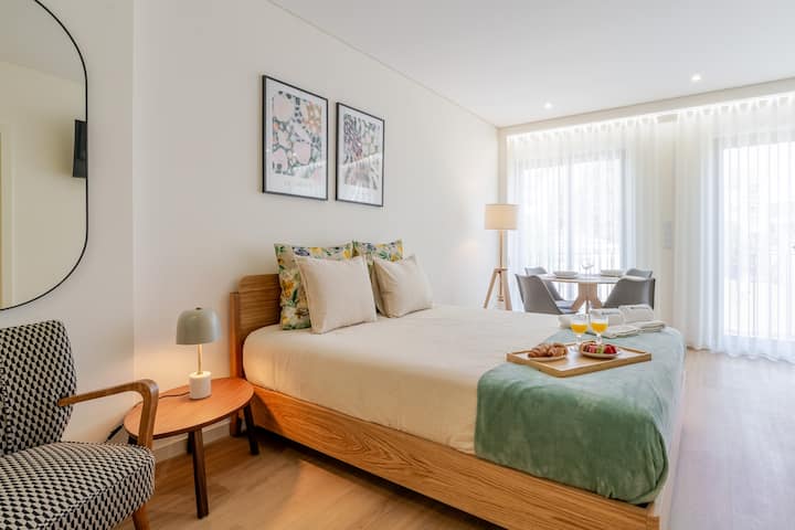 Bright Flats With City Views By Hostwise - Porto