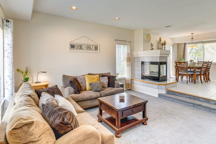 Pet-friendly Retreat W/ Fenced Yard In Denver - Aurora, CO