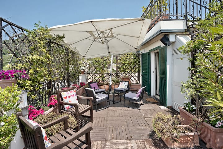 Hepburn Holiday Home - Salerno, Italia