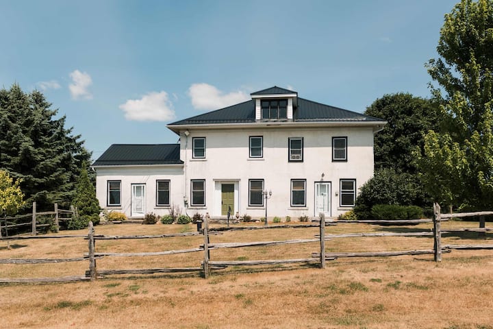 Babcock-hubbs House - Prince Edward