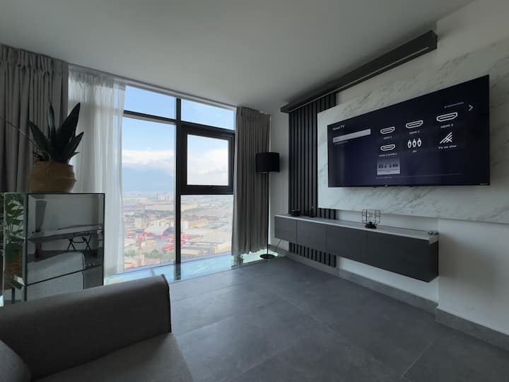 Departamento Cerca De Sultanes, Coca Y Uanl - Monterrey