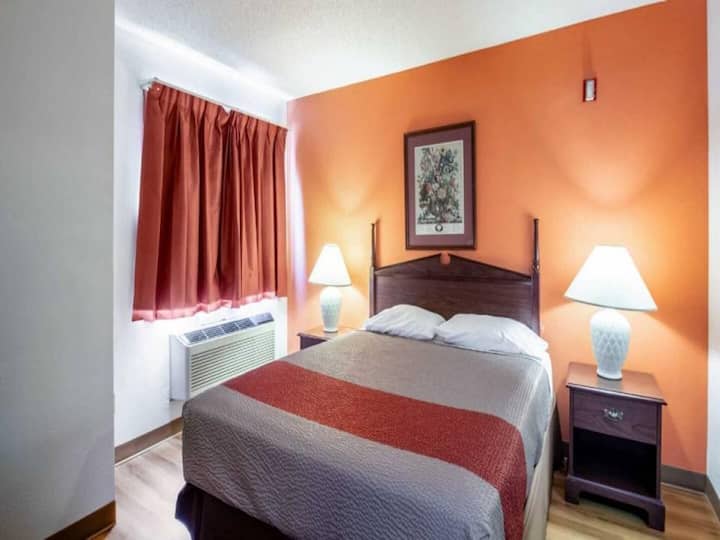 Motel 6 Saukville, Wi_2 Lits Complets | Nsmk - Hidden Valley Lake, Cedarburg