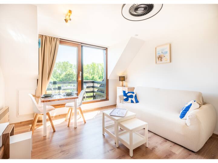 Appartement Très Bien Situé Et Très Bien éQuipé - De Panne