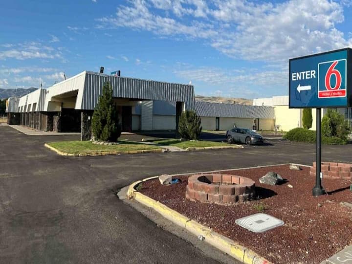 2 Lits Queen | Ns | Cuisine - Pocatello, ID
