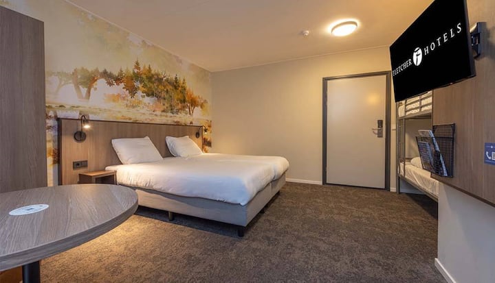 Quiet Room Retreat W/ Terrace In Nature's Embrace - Ermelo