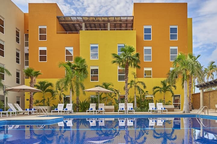 Cozy Abode Offering Comfort Near Cabo's Attraction - Cabo San Lucas