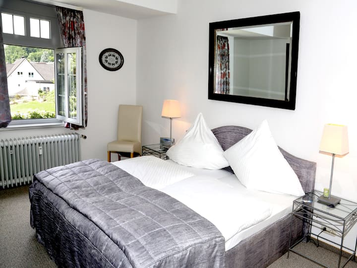 Luxuriöse Ferienwohnung In Bad Pyrmont - Bad Pyrmont