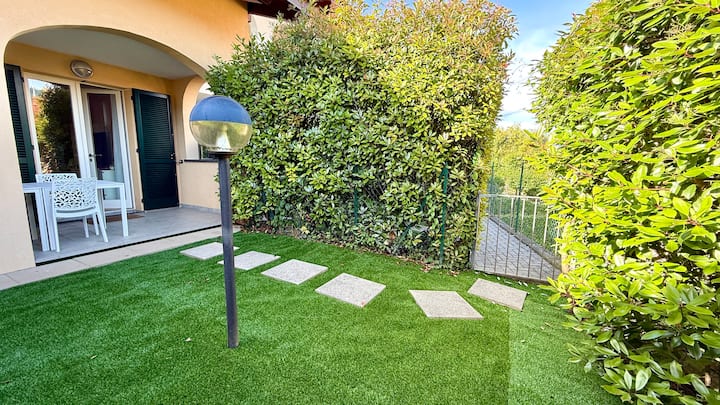 Starlight House - Garden & Garage + Shared Pool - Tremezzina